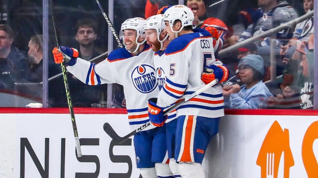 Oilers Win In OT Over Jets