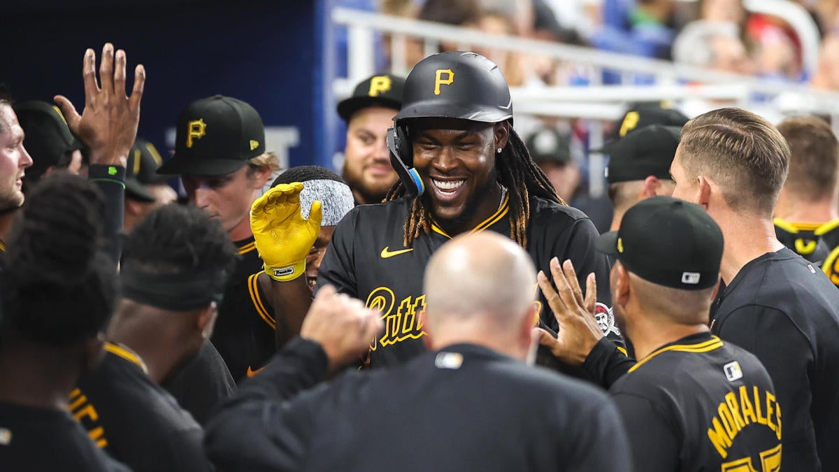 Highlights: Pirates at Marlins - CBSSports.com