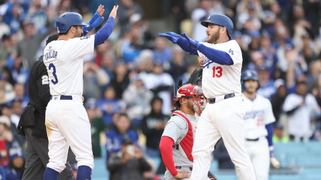 Dodgers Rally In 8th To Beat Cardinals
