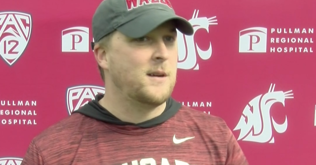 45 seconds with Ben Arbuckle on John Mateer learning from the sidelines ...