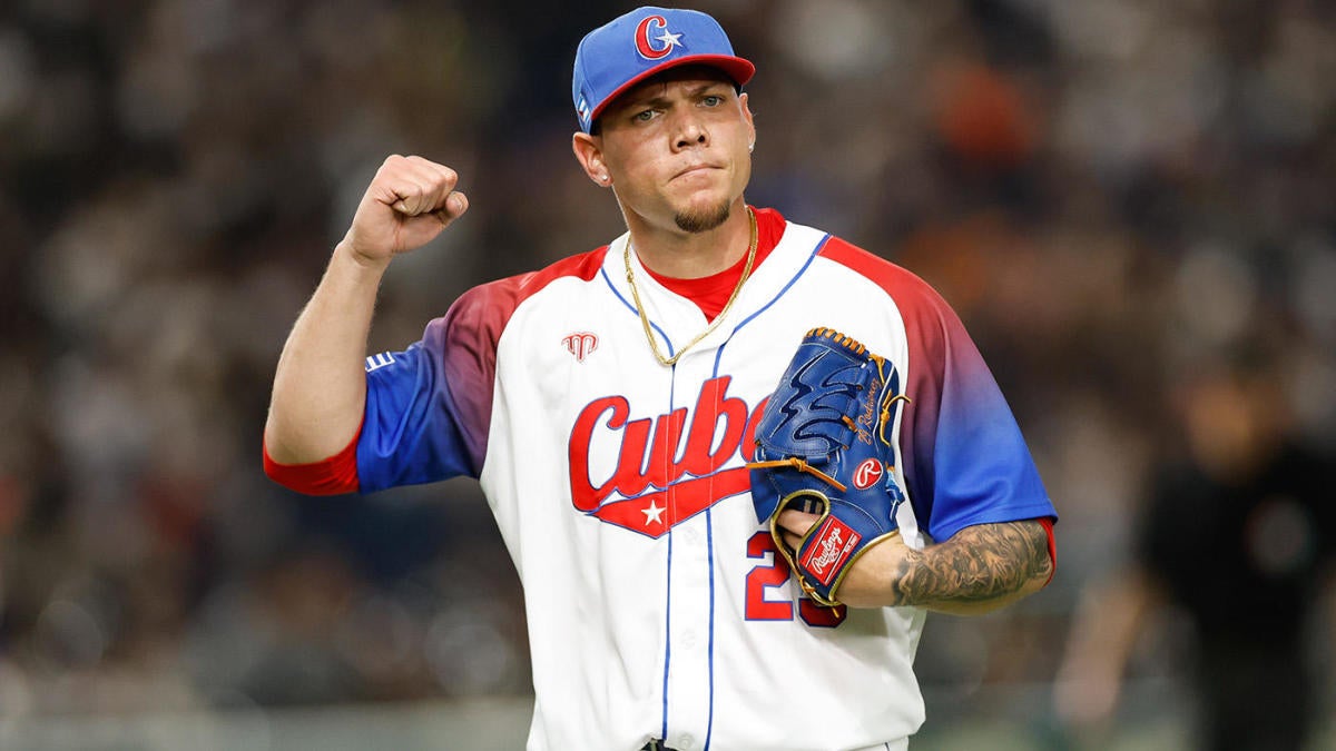 Yariel Rodriguez promoted: Blue Jays to bring up Cuban right-hander for ...
