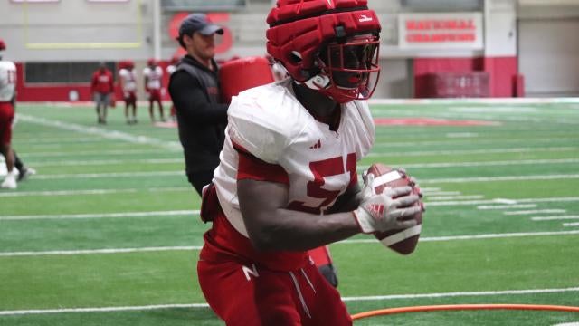 Freshman linebacker Vincent Shavers Jr., off to strong start in spring Freshman linebacker Vincent Shavers Jr., off to strong start in spring