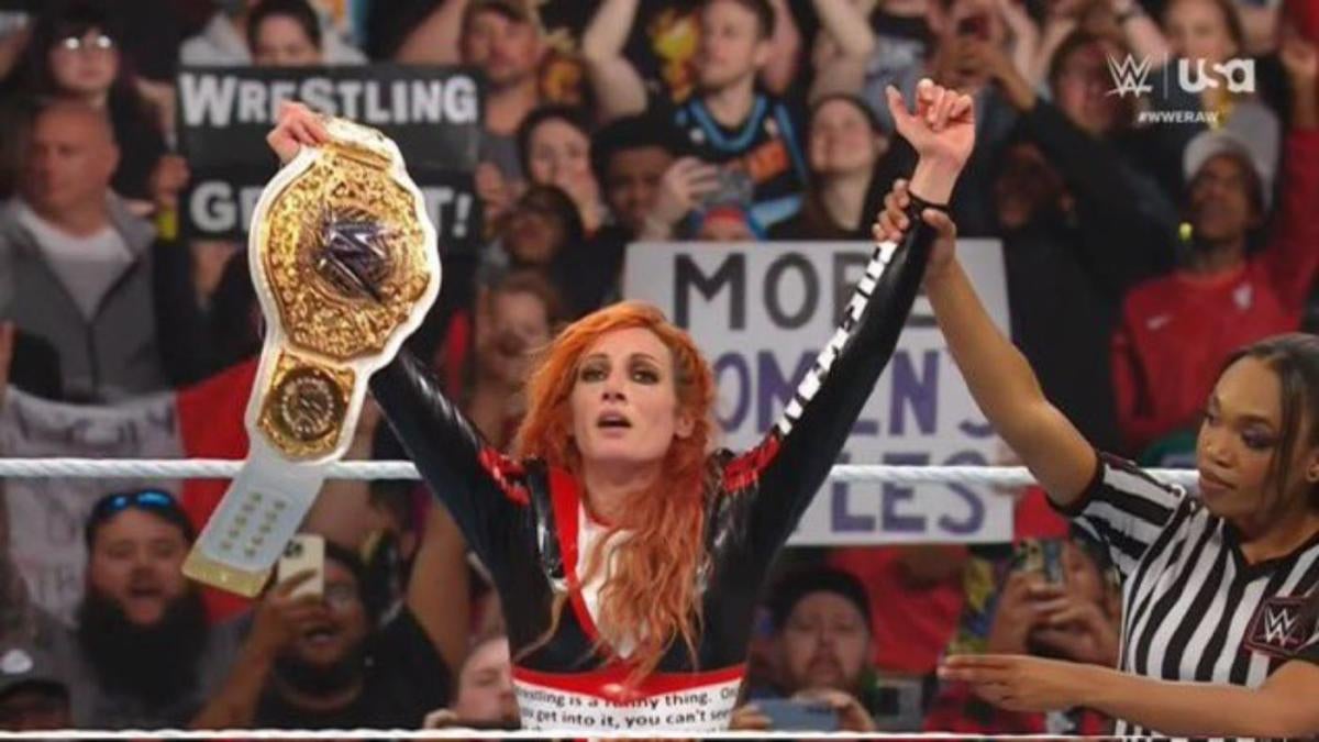 WWE Raw results, recap, grades: Becky Lynch wins women's world title ...
