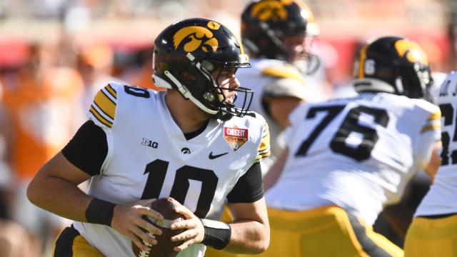 Iowa QB Deacon Hill Enters Transfer Portal | Cover 3