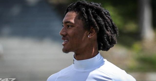 5-Star WR Chris Henry Jr. is the No. 2 overall prospect in the latest ...