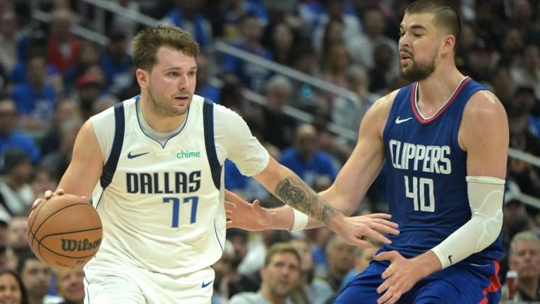 Mavericks vs. Clippers odds, score prediction, time: 2024 NBA playoff picks, Game 3 best bets by ...