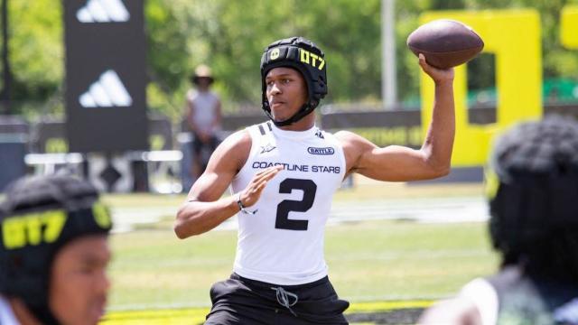 4-Star QB Deuce Knight continues to impress at OT7 Orlando | College ...