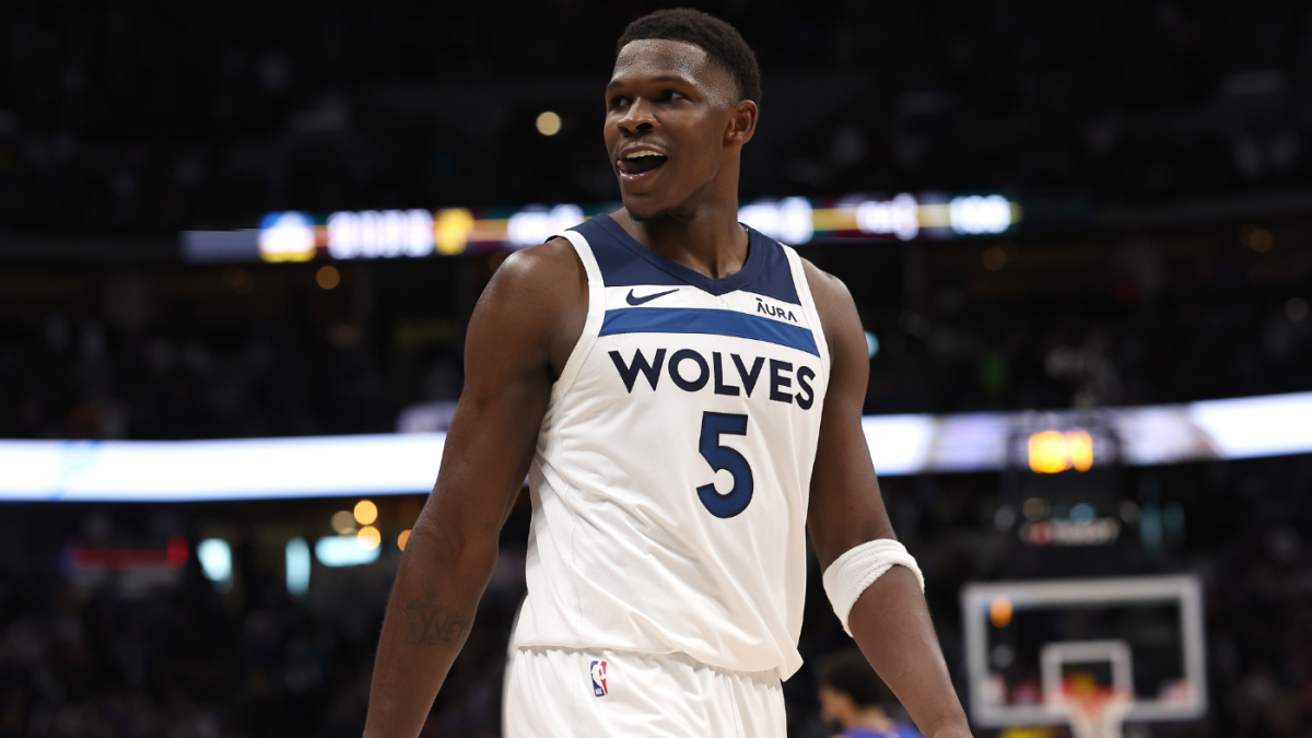 NBA playoffs scores, takeaways: Wolves hold off Nuggets to take Game 1 ...