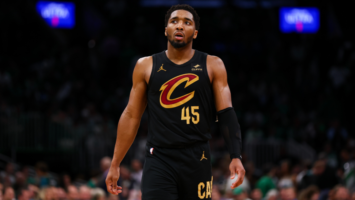 Donovan Mitchell injury: Cavaliers star ruled out for Game 4 vs ...