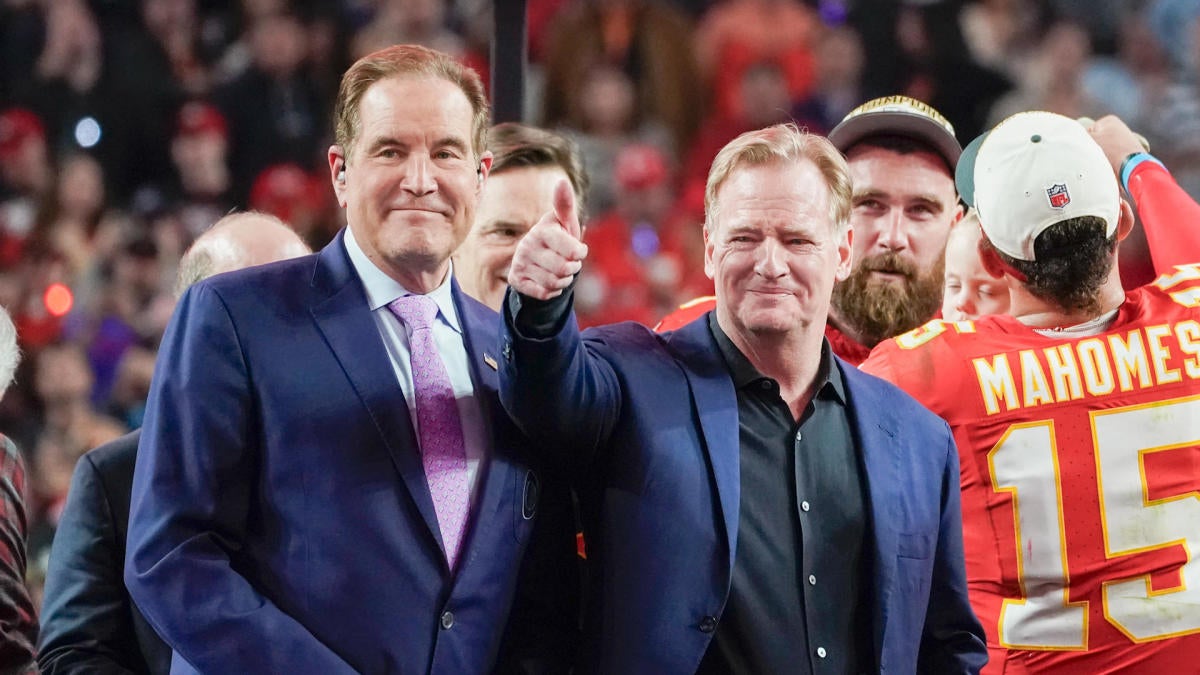 NFL Schedule Release: Jim Nantz Joins CBS Sports HQ - CBSSports.com