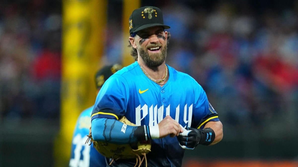 LOOK: Phillies' Bryce Harper helps New Jersey teenager make memorable ...