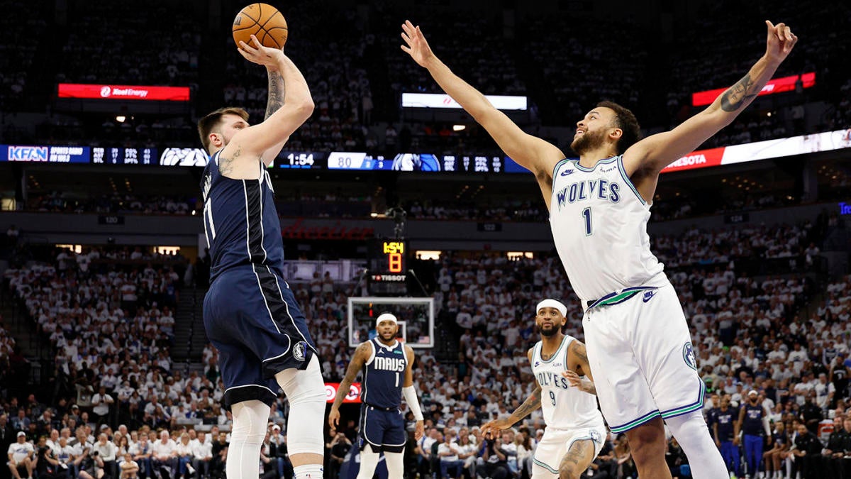 Luka Doncic uses signature shot to help Mavericks steal Game 1 away ...
