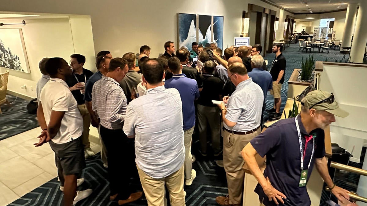 Scenes from SEC spring meetings: Jimmy Sexton's awesome power, Greg Sankey's simmering anger ...