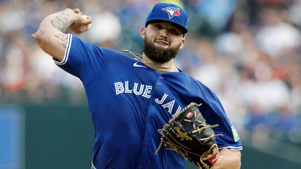 Alek Manoah injury update: Blue Jays righty seeking second opinion on ...
