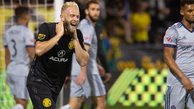 Mike Grella Scored A GOLAZO?! - Scoreline