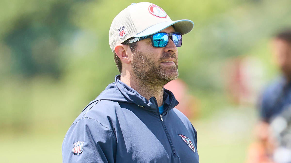 Titans HC Brian Callahan says father didn't offer team a 'family ...