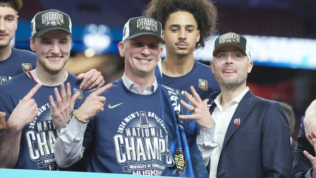 Bill Reiter: "Lakers Embarrassed By Dan Hurley, Lack Direction"