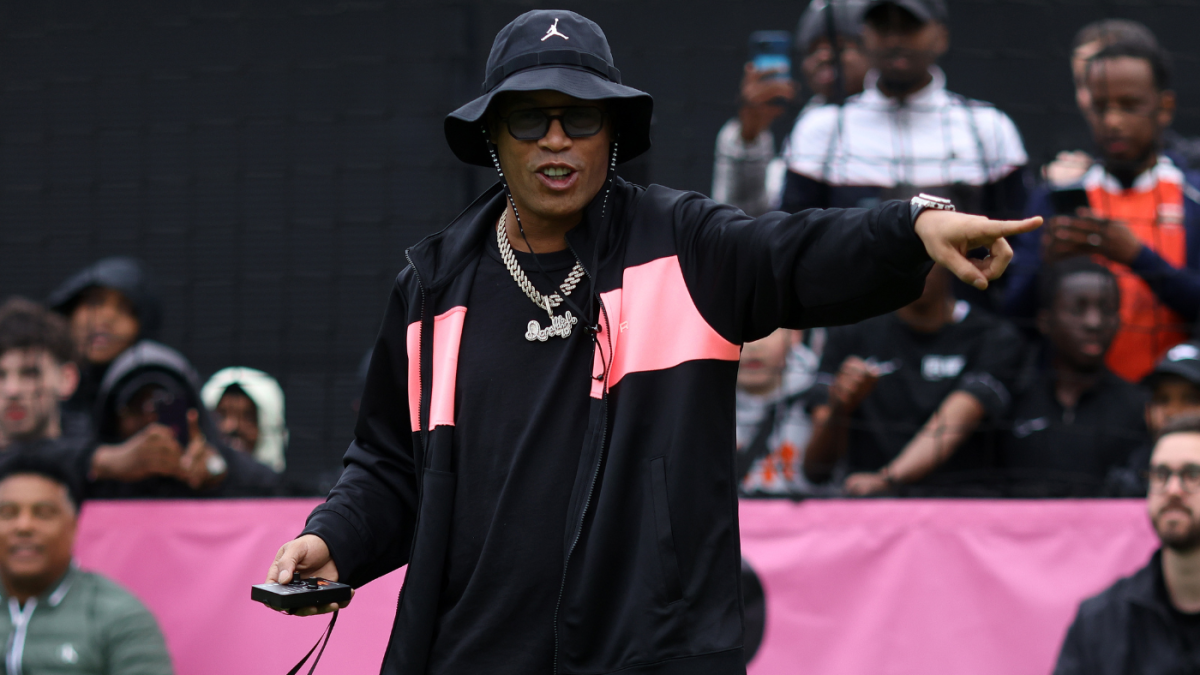 Ronaldinho crushes Brazil ahead of Copa America, calling squad 'one of ...