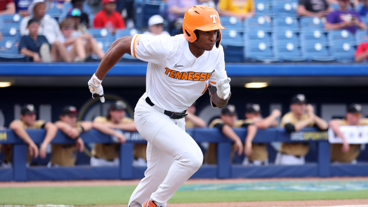 College World Series: Tennessee's Christian Moore hits for second cycle ...