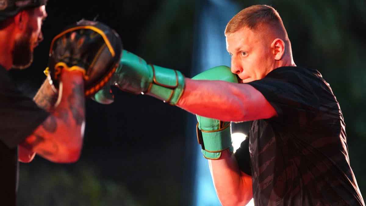 UFC Fight Night: Sergei Pavlovich vs. Alexander Volkov, Johnny Walker ...