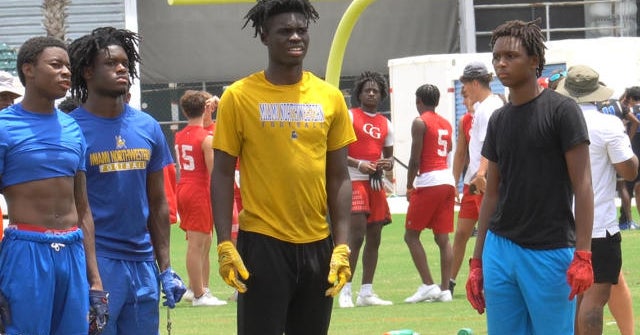 2025 WR Jade Card at Miami 7-on-7 camp - 247Sports