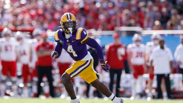 Late Kick: LB Harold Perkins is a game wrecker for LSU