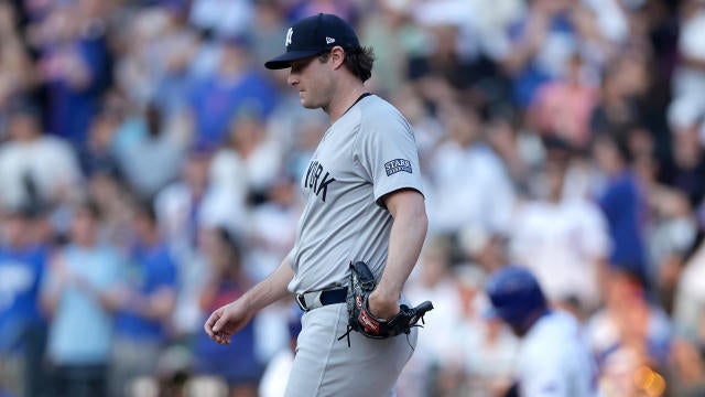 Mets Take Down Cole And Yankees The Subway Series Opener