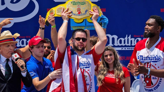 Who Is The Better Hot Dog Eater