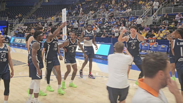 Penn State Alum Celebrate Win Over UConn Alum To Advance To TBT Sweet 16