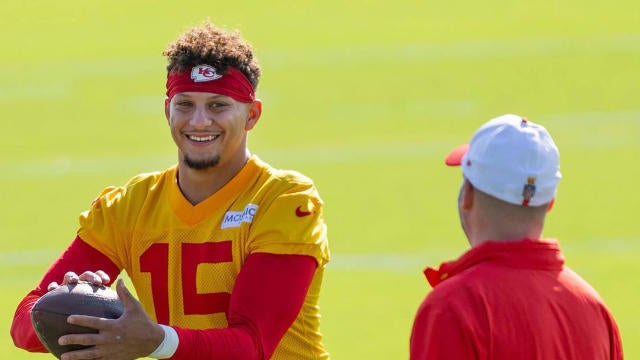 Patrick Mahomes Does Not Think He Is Underpaid Amid QB Contract Spike