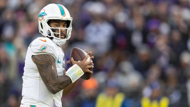 Tua Tagovailoa, Dolphins Agree To 4-Year, $212M Extension