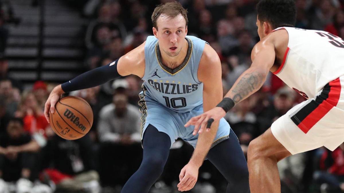Luke Kennard to re-sign with Grizzlies on one-year, $11 million deal ...