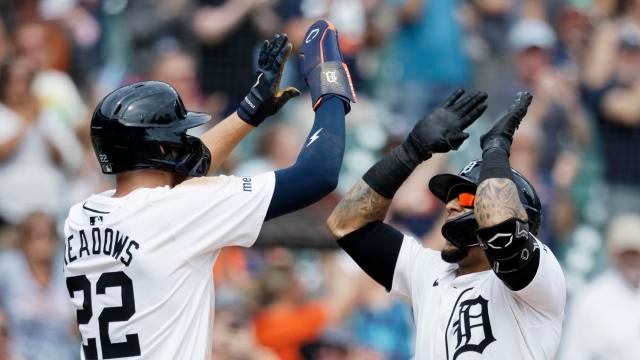 Tigers Sweep Mariners