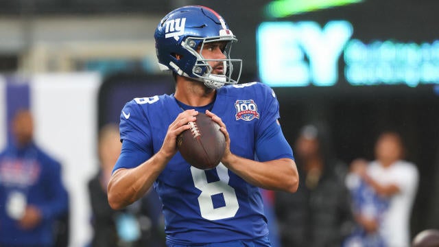 Daniel Jones Returns To Action For 1st Time Since ACL Tear