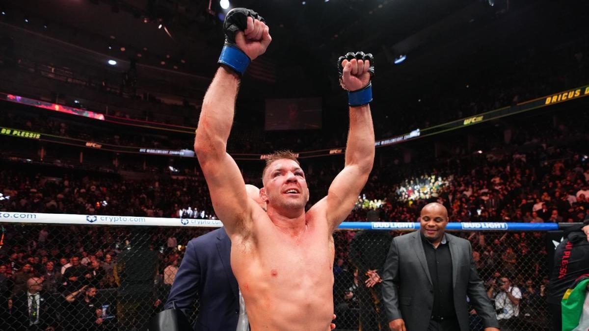 Du Plessis vs. Adesanya odds, UFC 305 predictions, picks, time: Top ...