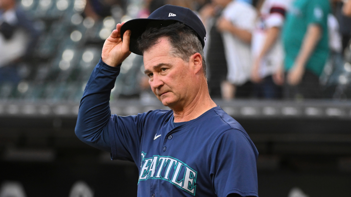 Mariners fire manager Scott Servais amid collapse out of playoff spot ...
