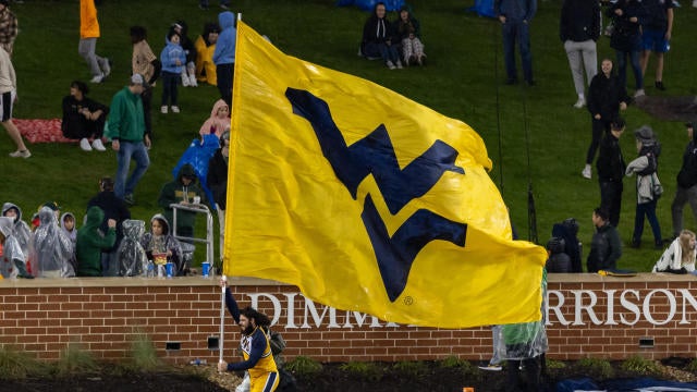 Week 1 College Football Early Leans: No. 8 Penn State at West Virginia
