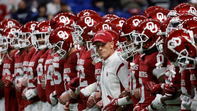 CFB Week 1 Picks: Temple at No. 16 Oklahoma