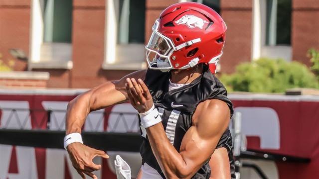 Taylen Green on impressive Razorback debut