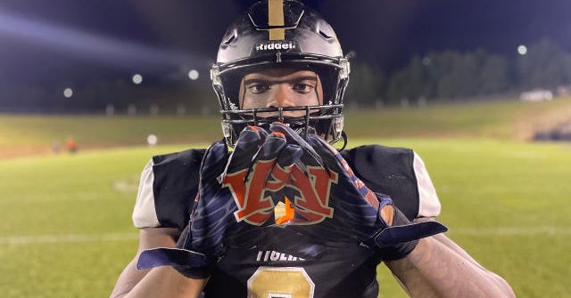 Game highlights of 4-star Auburn RB commit Alvin Henderson - 247Sports