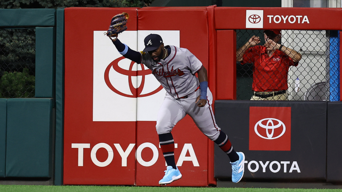 Braves' Michael Harris II makes 'catch of the year' with jaw-dropping ...