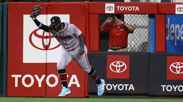 Highlights: MLB Catches of The Day (8/31)
