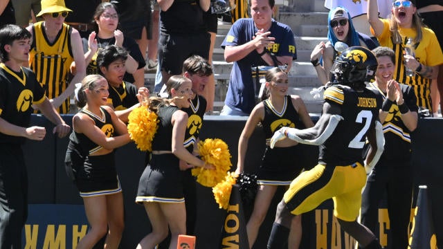 CFB Top 25 Picks: Iowa State at No. 21 Iowa