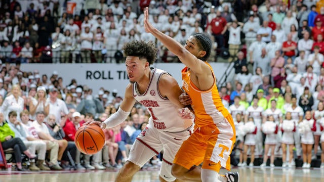 Adam Finkelstein's case for Mark Sears as SEC player of the year ...