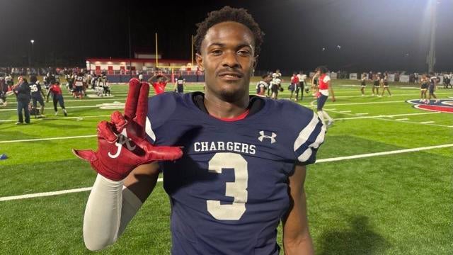 HIGHLIGHTS: Five-star WR Alabama commit Caleb Cunningham (Ackerman, MS)