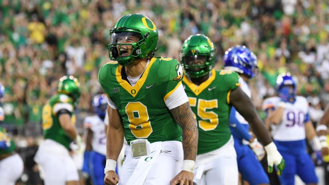CFB Power Rankings: Oregon Remains Top 10 After Unimpressive Start To ...