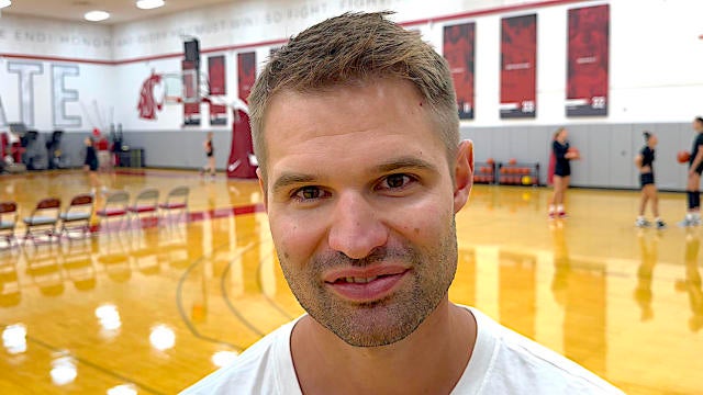 3 minutes with David Riley on offensive spacing, screens. rising youth ...