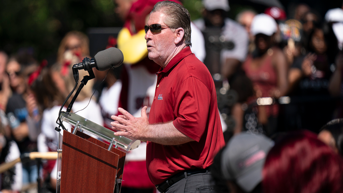 Ray Tanner stepping down as South Carolina AD, will remain in role ...