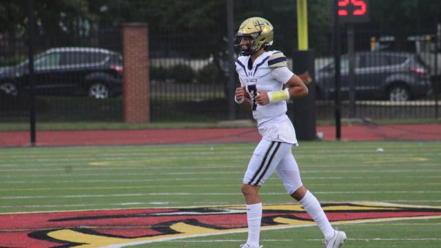 Game highlights of Rutgers 2026 quarterback commit Gavin Sidwar