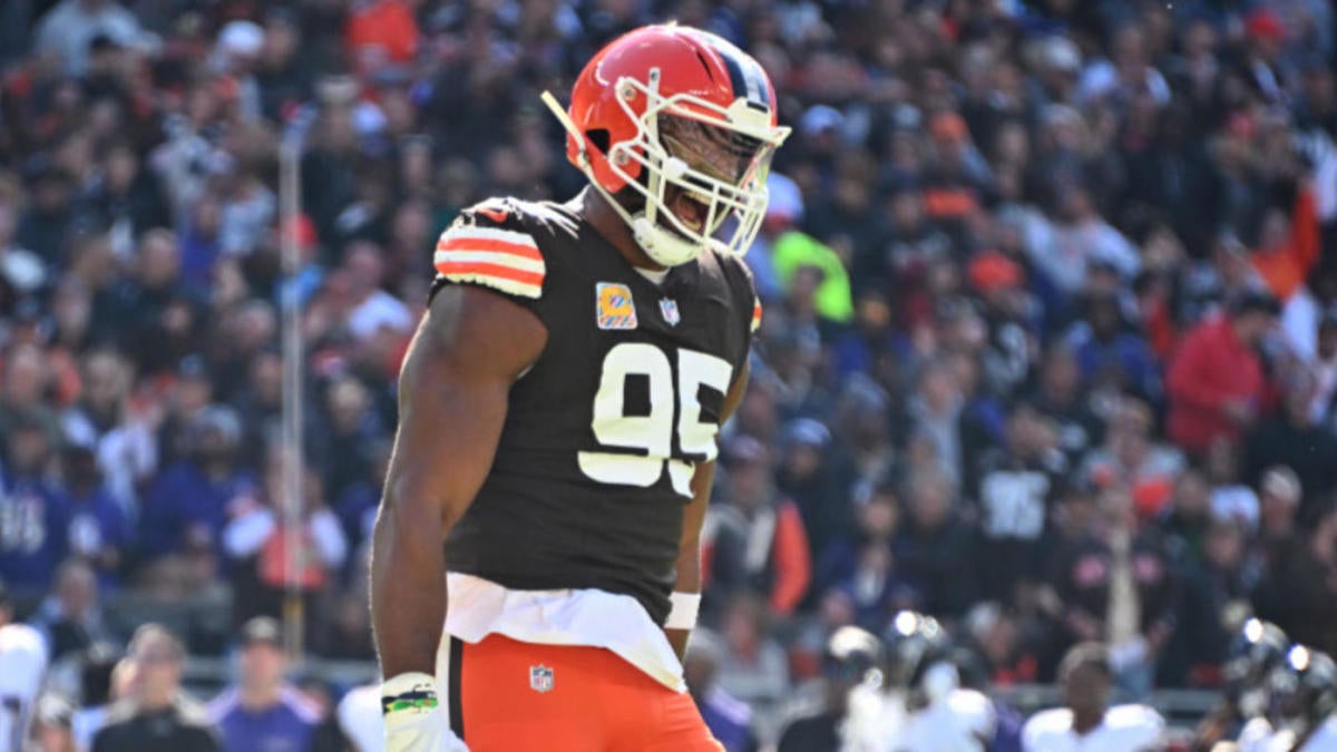 LOOK: Browns' Myles Garrett wears Terminator costume before big win vs ...
